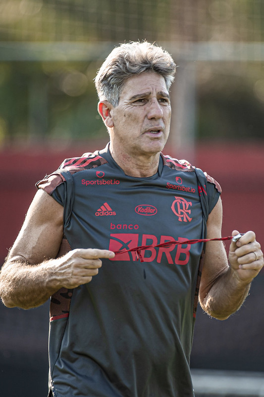Renato Gaúcho comemora período de descanso no Flamengo Renato Gaúcho comemora período de descanso no Flamengo